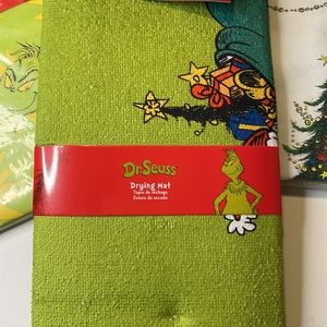 Dr. Seuss | Kitchen | Grinch Bundle Kitchen Set | Poshmark